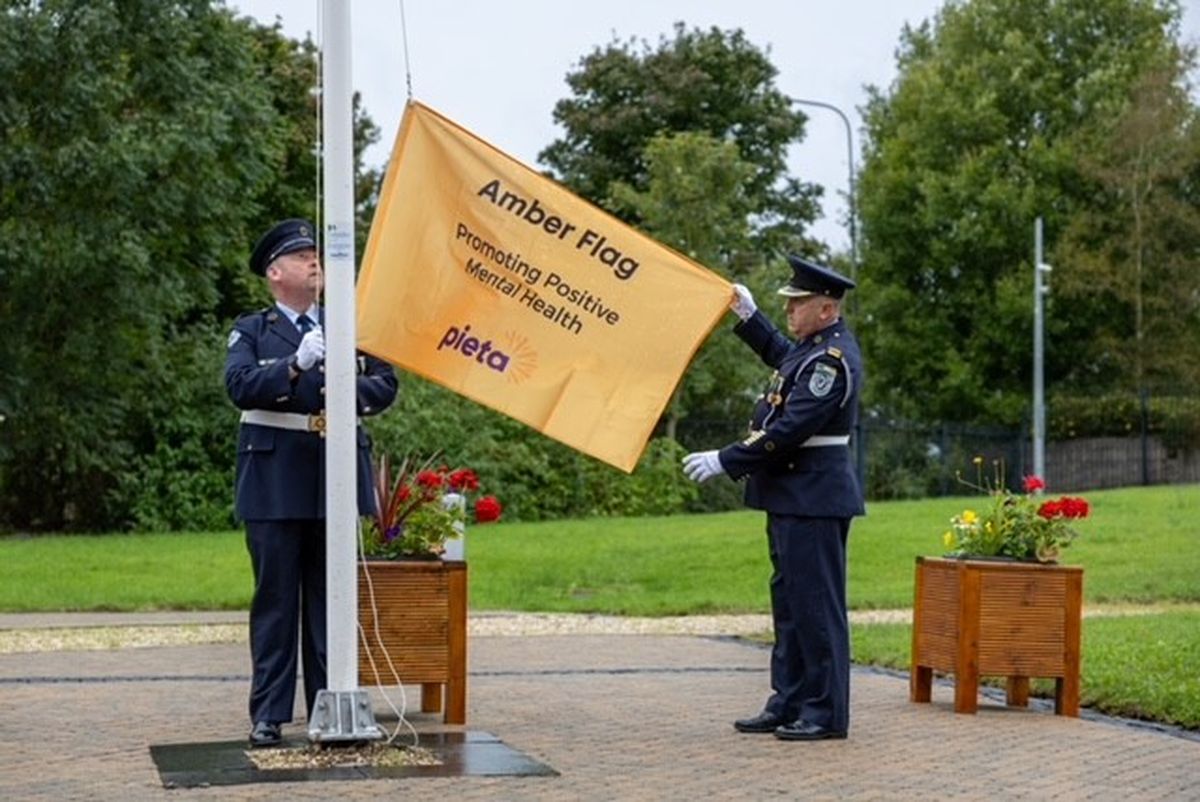 Irish Prison Service Honoured with Pieta Amber Flag